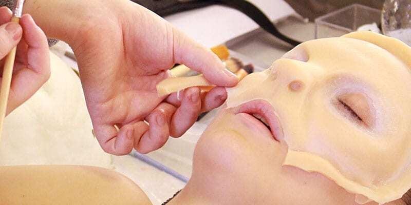 SFX (Special Effects) Makeup Courses - A Definitive Guide
